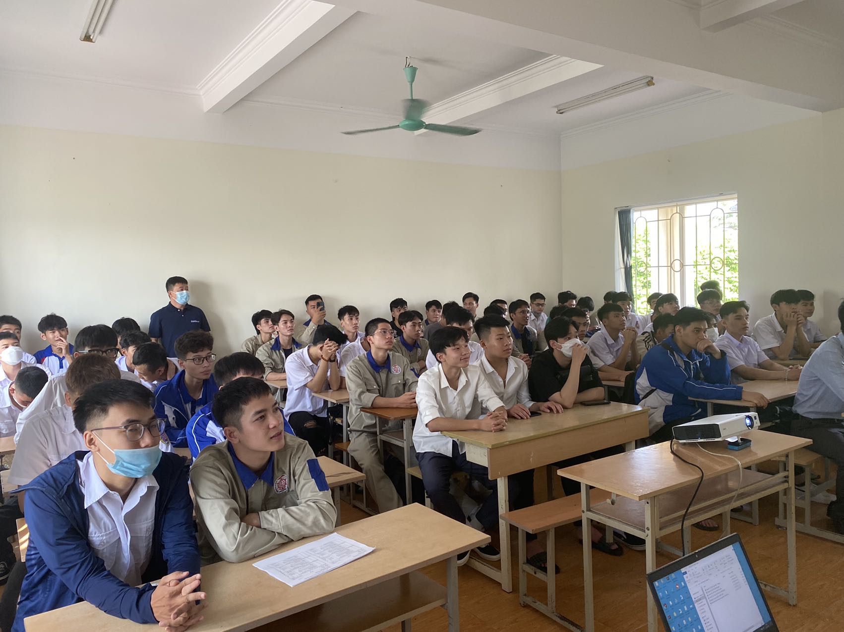 Weichai đào tạo kiến thức động cơ cho sinh viên trường Đại học Hàng hải ...